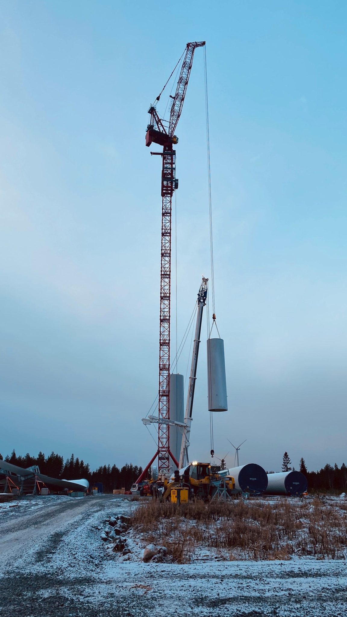 Favelle Favco Wind Turbine Cranes for Seamless Projects